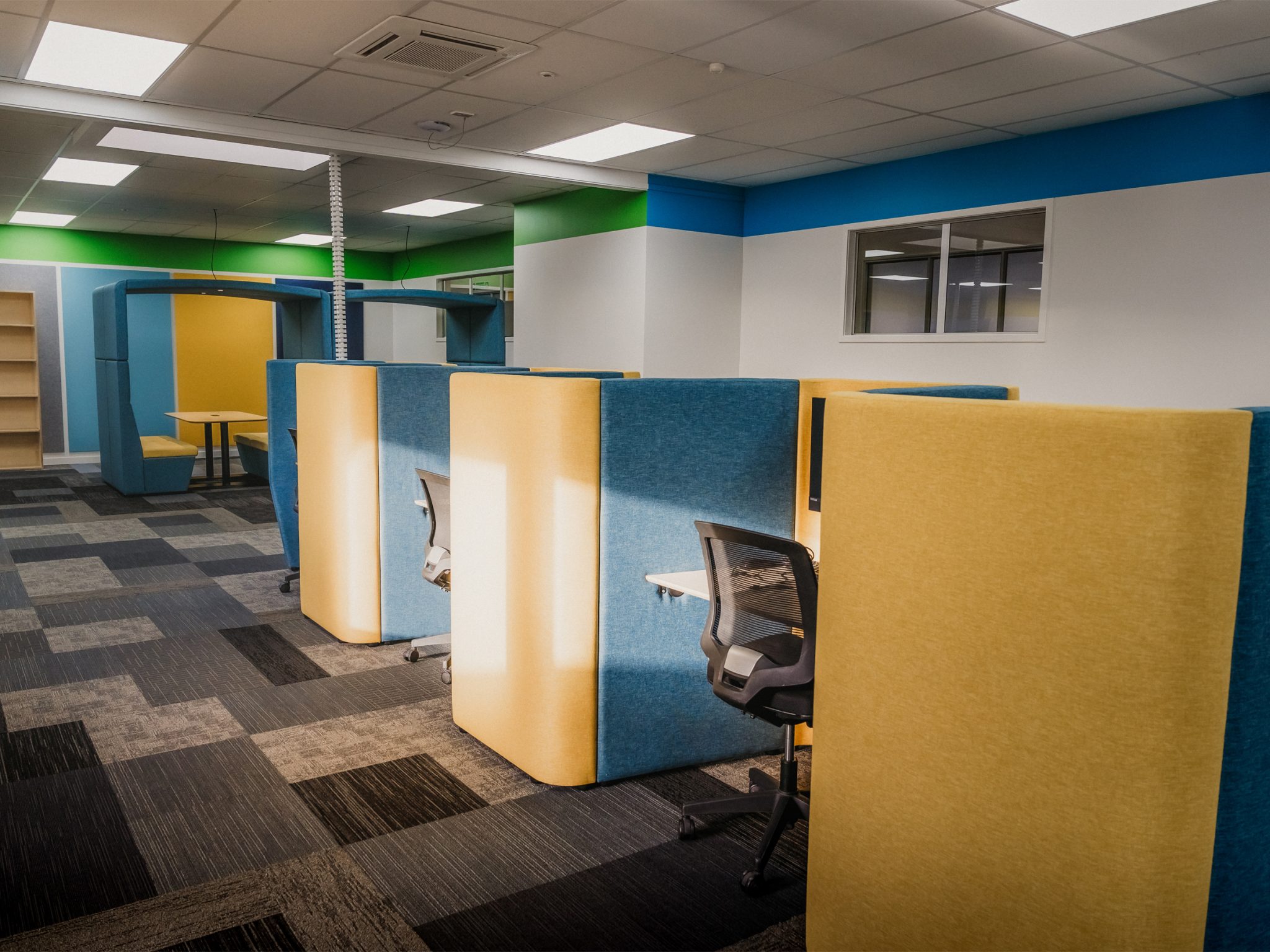 Wave Focus Booth - Learning Spaces Global